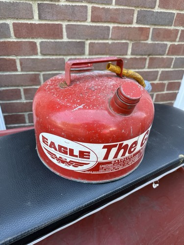 Vintage Eagle "The Gasser" 2.5 Gallon Metal Gas Can - USA Made | eBay