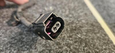 Volkswagen 2 PIN CONNECTOR PLUG 8K0973702