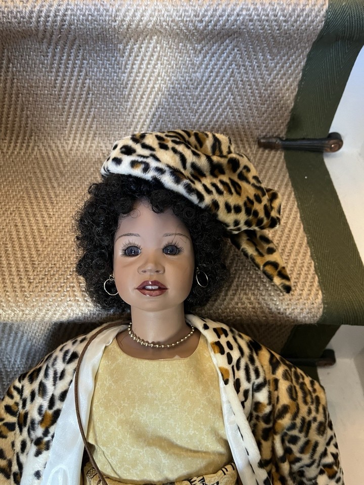 Zobe Frances Lynne 1990 Reproduction Porcelain & Cloth Doll Brown ...