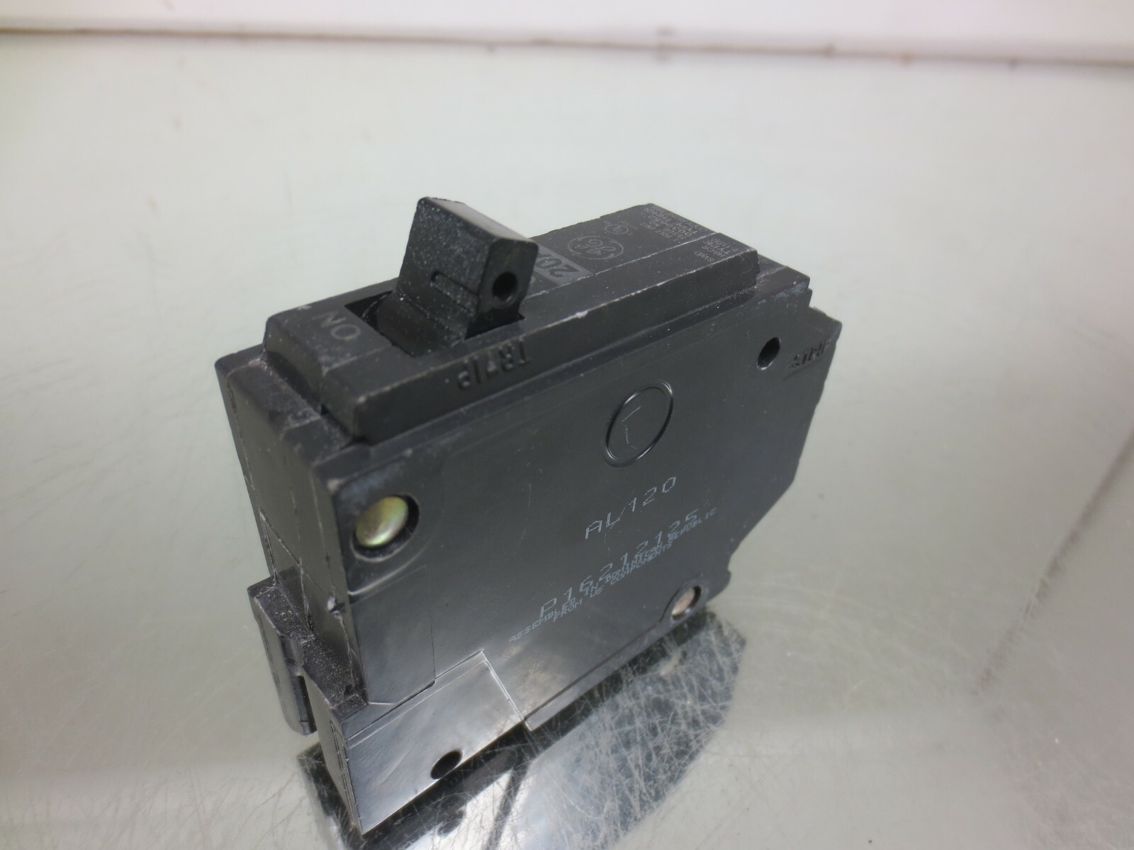 GENERAL ELECTRIC, 0030652 E-11592 THHQL, CIRCUIT BREAKER, 20A, 1 POLE ...