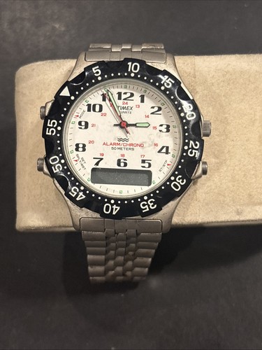 O39 Timex Alarm/Chrono WR50m Watch Diver 40mm Mens Untested As Is ...