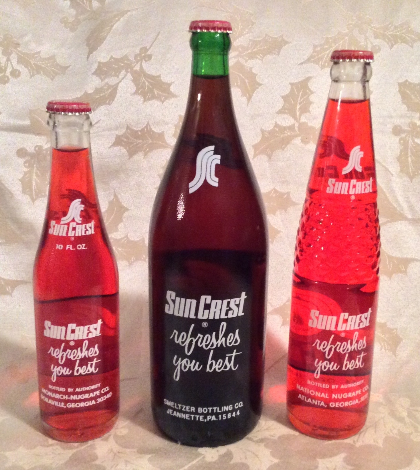 VINTAGE SUNCREST STRAWBERRY COLLECTOR BOTTLE SET | eBay