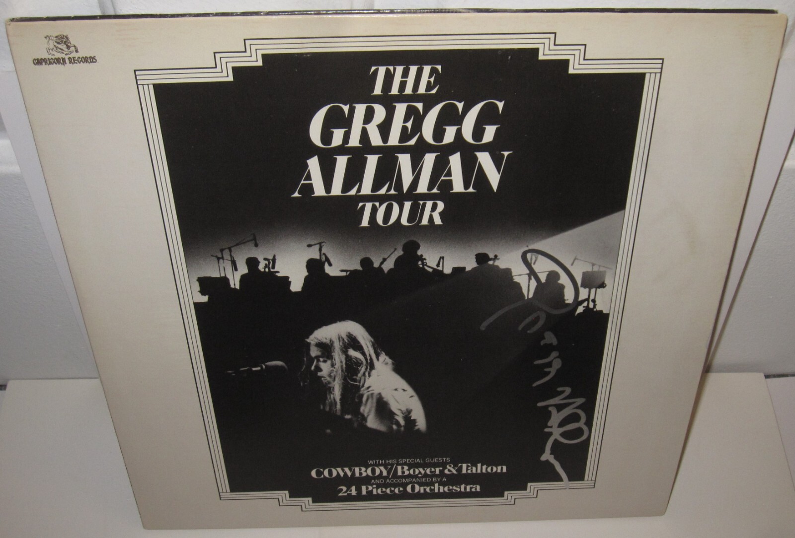 GREGG ALLMAN SIGNED THE TOUR ALBUM VINYL CLASSIC ROCK BAND AUTOGRAPH ...