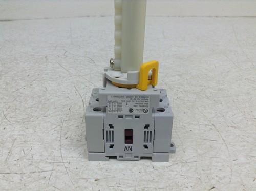 Allen Bradley 194E-A25-1753 Load Switch 25 Amp On Off 90 Degree ...