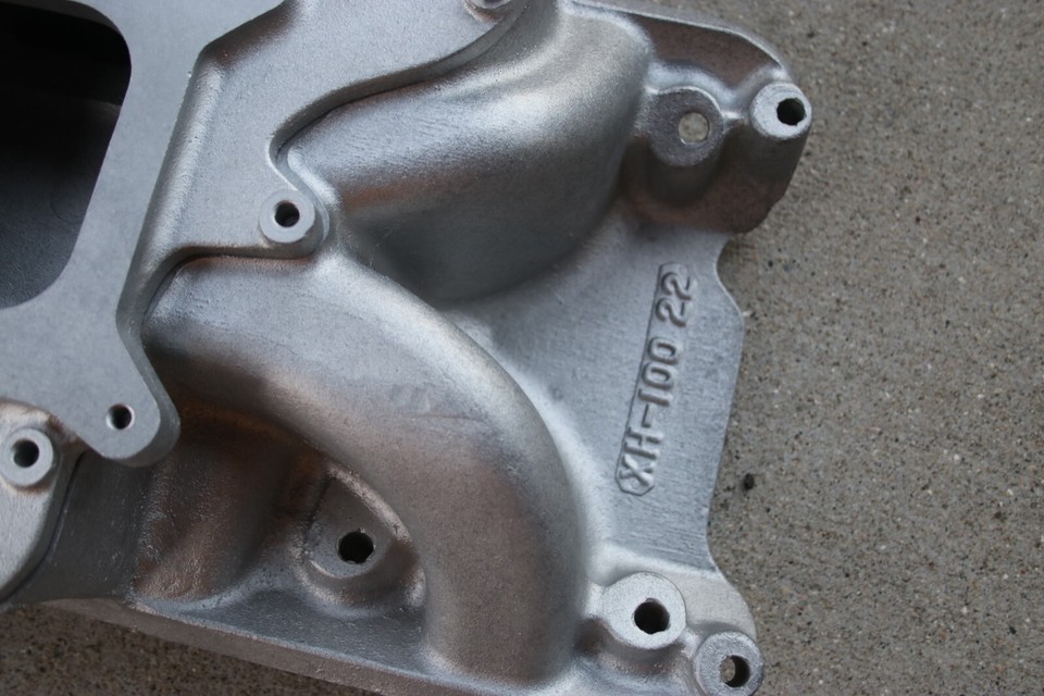 NOS Ford Mustang Boss 302 Bud Moore Mini Plenum Intake Manifold | OE