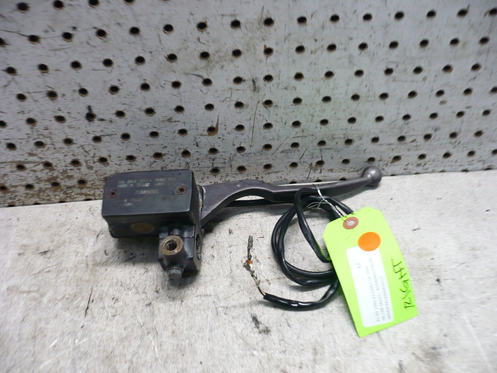 KAWASAKI 81-82 1981 KZ1000 CSR 1000 FRONT BRAKE MASTER CYLINDER OEM ...