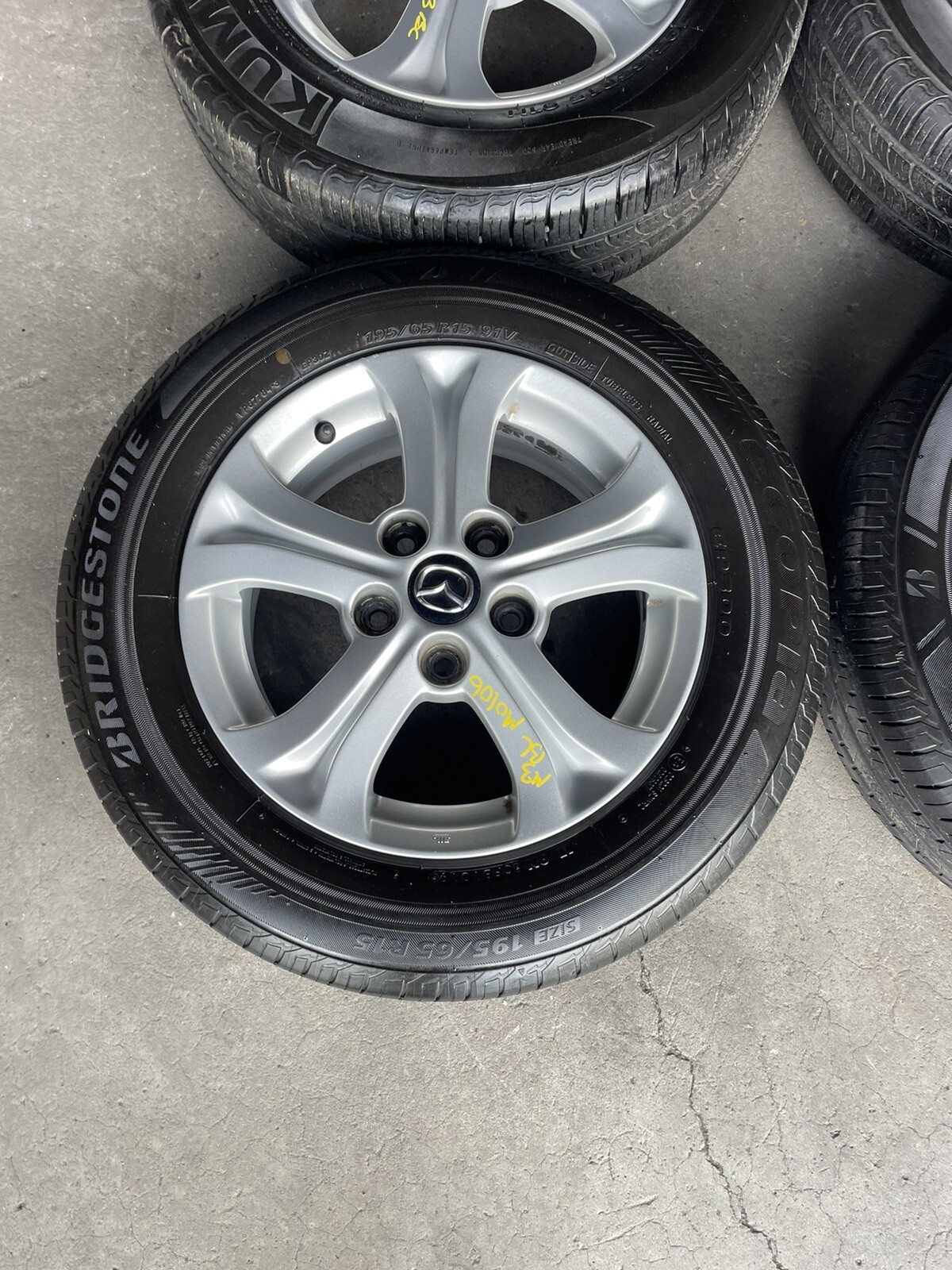 MAZDA 3 ALLOY MAG WHEELS / RIMS AND TYERS SET 15X6.0IN BL 06/09 06/14 ...