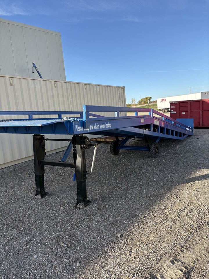 Yard Ramp 10,000 lb Capacity Portable Loading Dock Ramps 37'Lx7'W ...