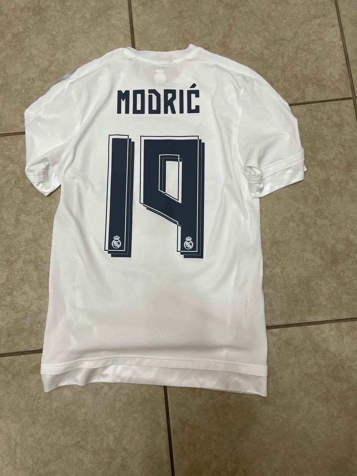 Real Madrid Modric 6 Croatia Player Issue Champions League Shirt ...