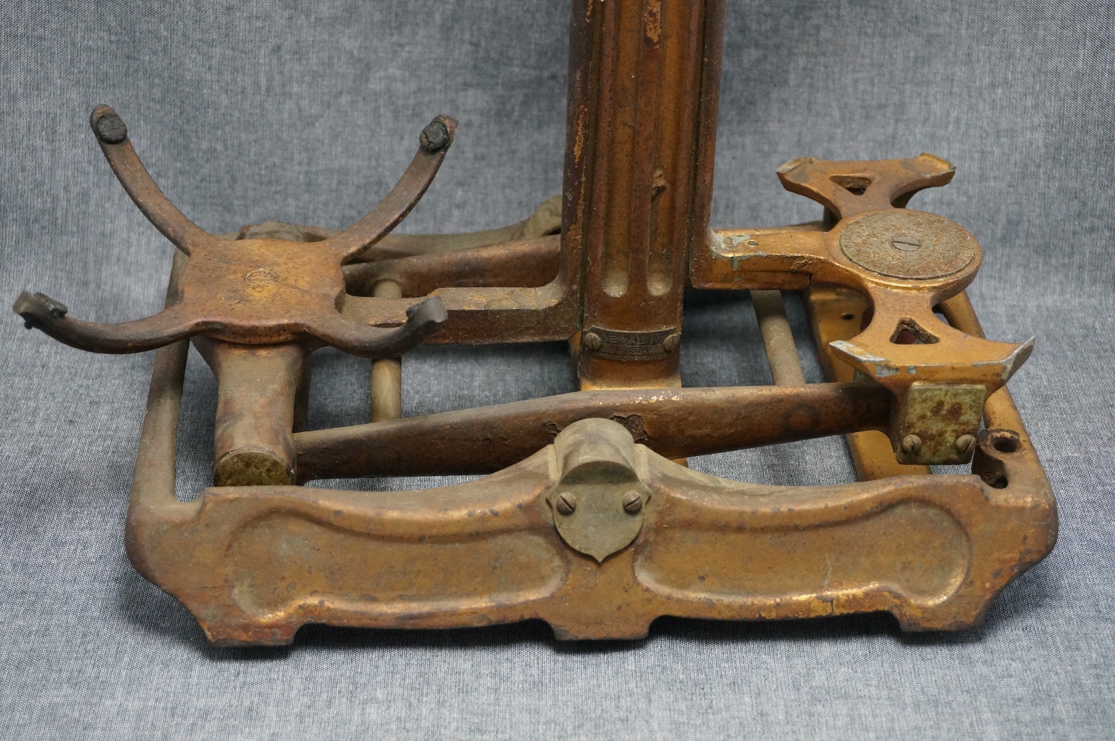 LION QUICK ACTION Balance SCALE 4 LB. - Herbert & Sons Ltd. LONDON ...