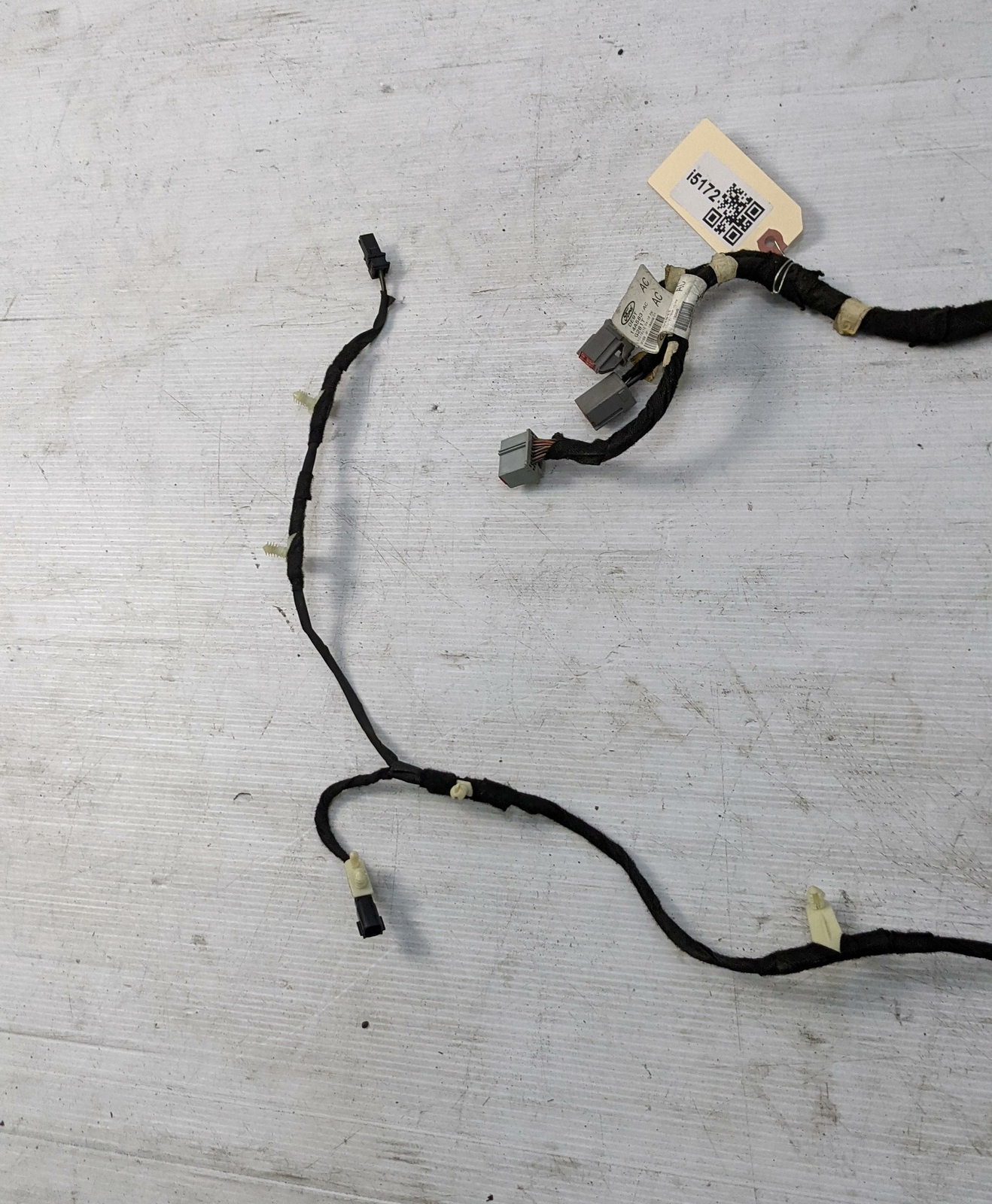 Trunk Tailgate Wiring Harness DE9T-14A583 2014 Lincoln MKT 2015-2017 ...