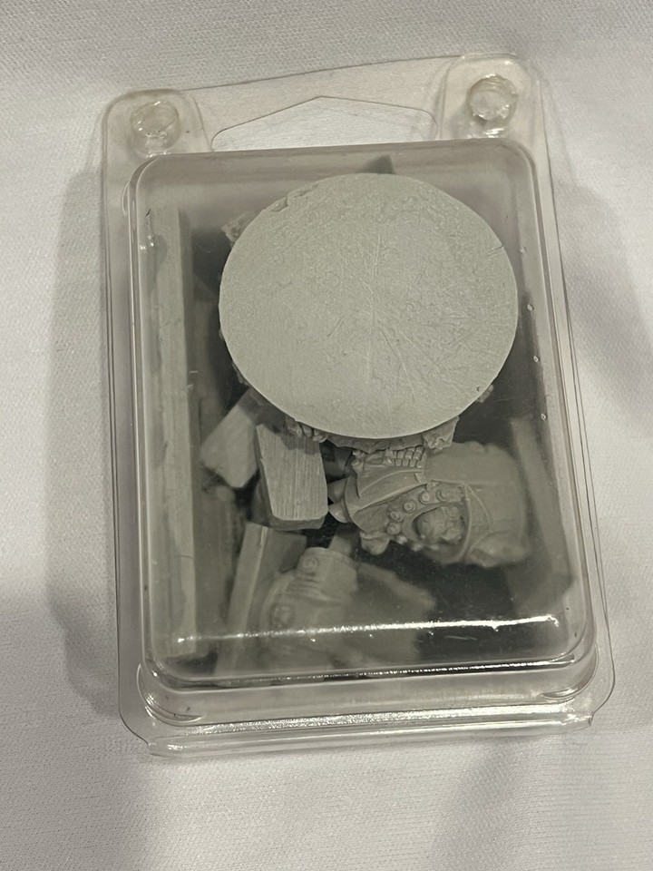 HiTech Miniatures: Konrad Von Marburg vs 1 OOP Terminator Scale Lot A | eBay