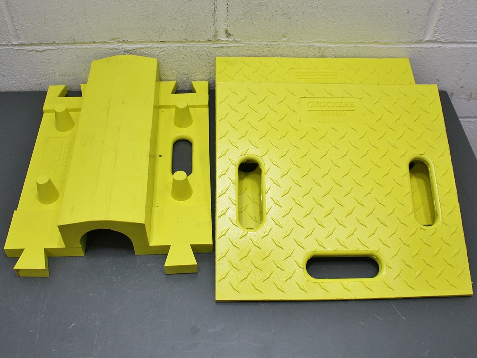 Checkers Diamondback Modular Ramp Bridge UHB2025, 3" Channel, Cable ...