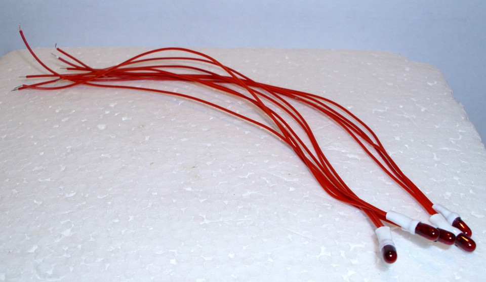 Expo A25031 - 10 x 12 Volt Dc Rosso Grana Di Grano Luce Lampadine ...