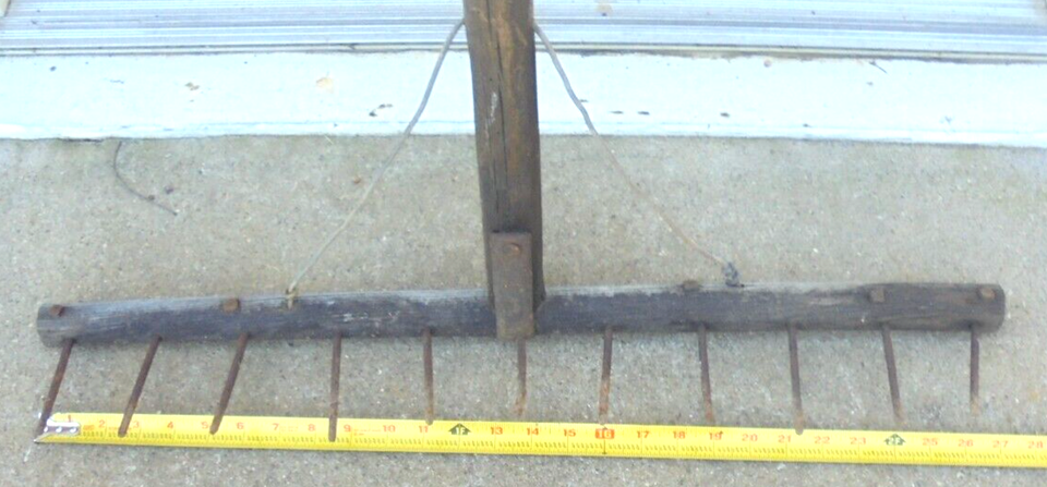 ANTIQUE WOOD 11 TINES HAND LAWN / HAY RAKE | eBay