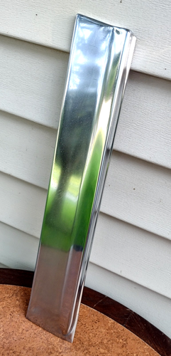 1971-76 Cadillac Deville Fleetwood RH Fender Rocker Molding PASSENGER ...