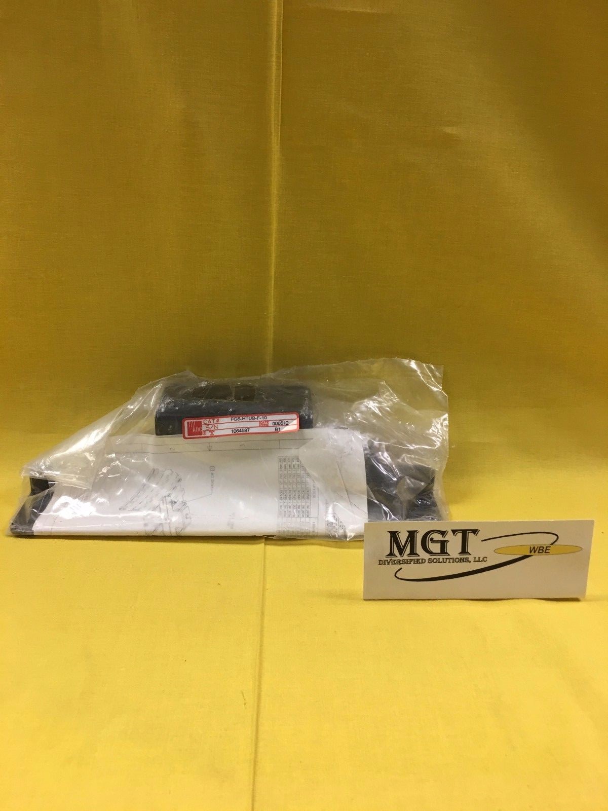 ADC/COMMSCOPE / FIBERGUIDE / FGS-HTUB-F-10 / MOUNTING T BRACKET 12" | eBay