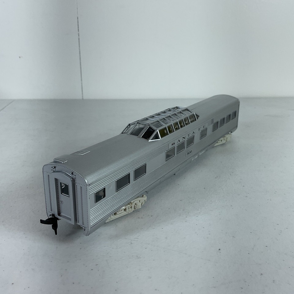 HO Scale Athearn, Vista Dome Passenger Car, Santa Fe, Silver #500 ...