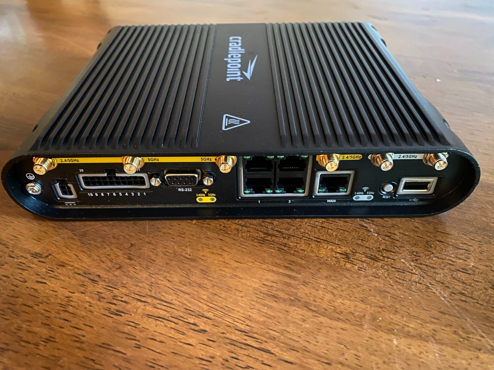 Cradlepoint IBR1700-600M Ruggedized Mobile Wireless Router | Ruggedized ...