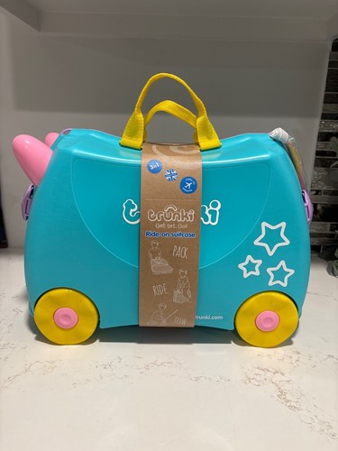Blue Trunki Ride On Kids Suitcase Wheels Tow Strap Una The Unicorn | eBay