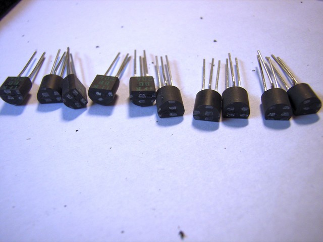 2 pieces BB204 Diode TFK Telefunken Capacitance Varicap Varactor Diode ...
