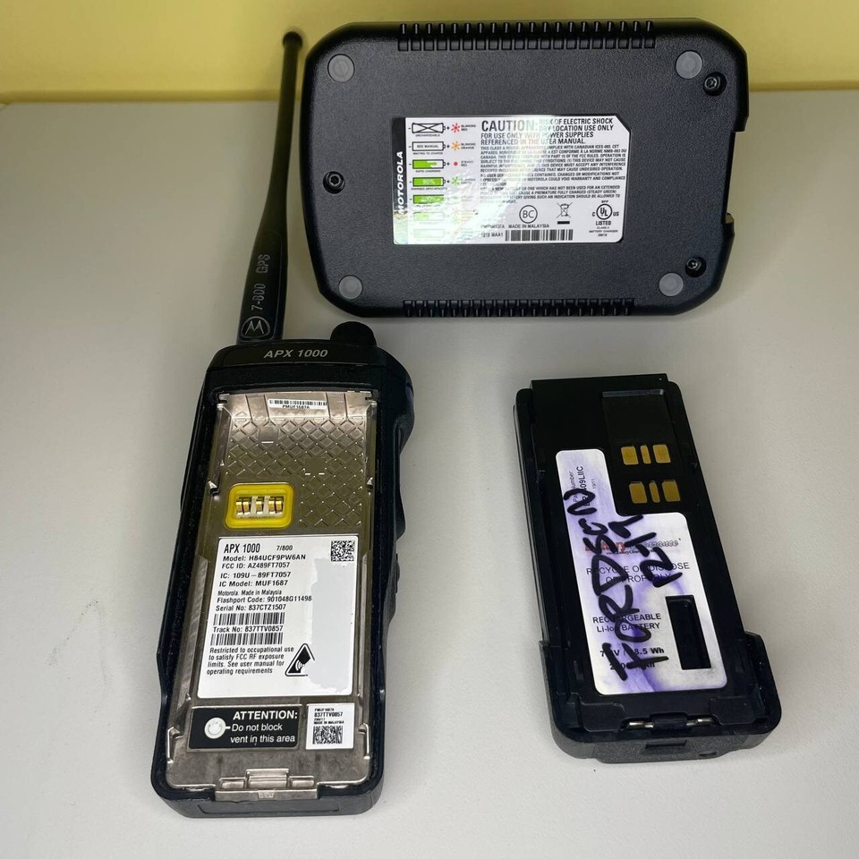 MOTOROLA APX1000 7-800MHZ P25 Digital TDMA Trunking Portable Radio ADP ...