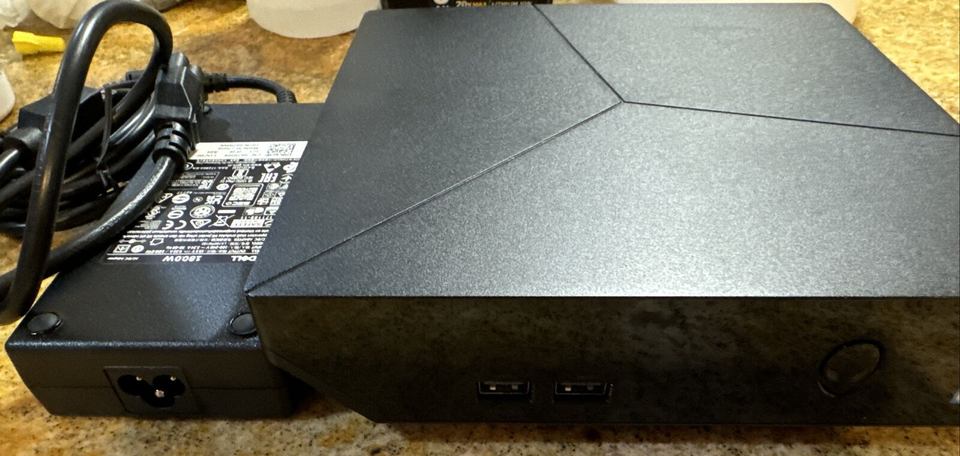 DELL Alienware Alpha R2 i7-6700T+ 8GBD RAM+ 256 M2 SSD HDD+GTX 960 4GB ...