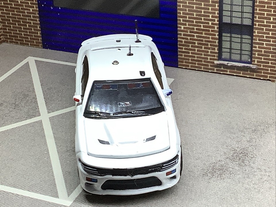 1/64 Greenlight Custom Police Unmarked 2018 Dodge Charger Hellcat SRT ...