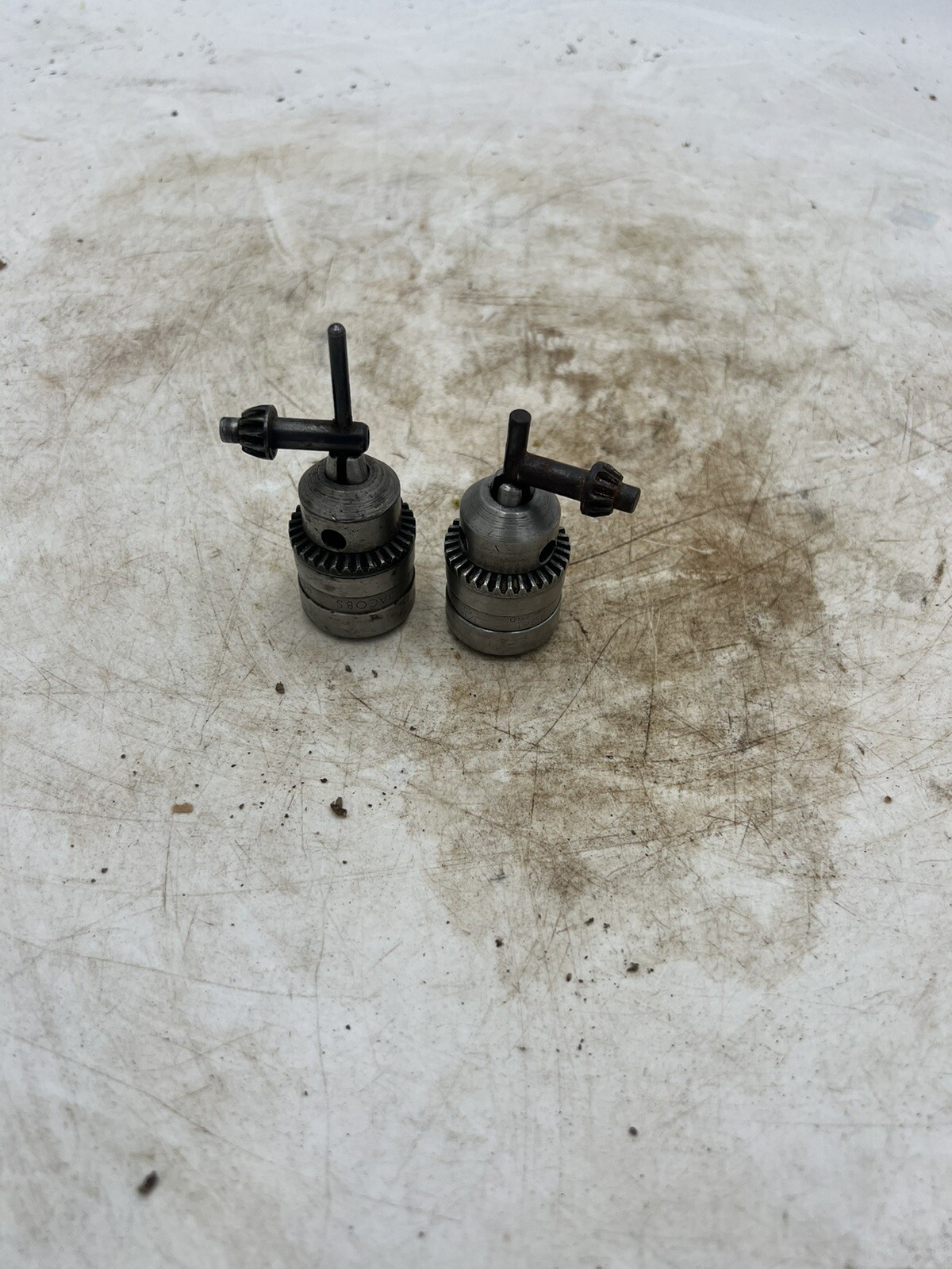 JACOBS 90 Degree Air Drill Chuck SM4G61, 1/16"-3/8" (1.5mm-10) CAP. 3/8 ...