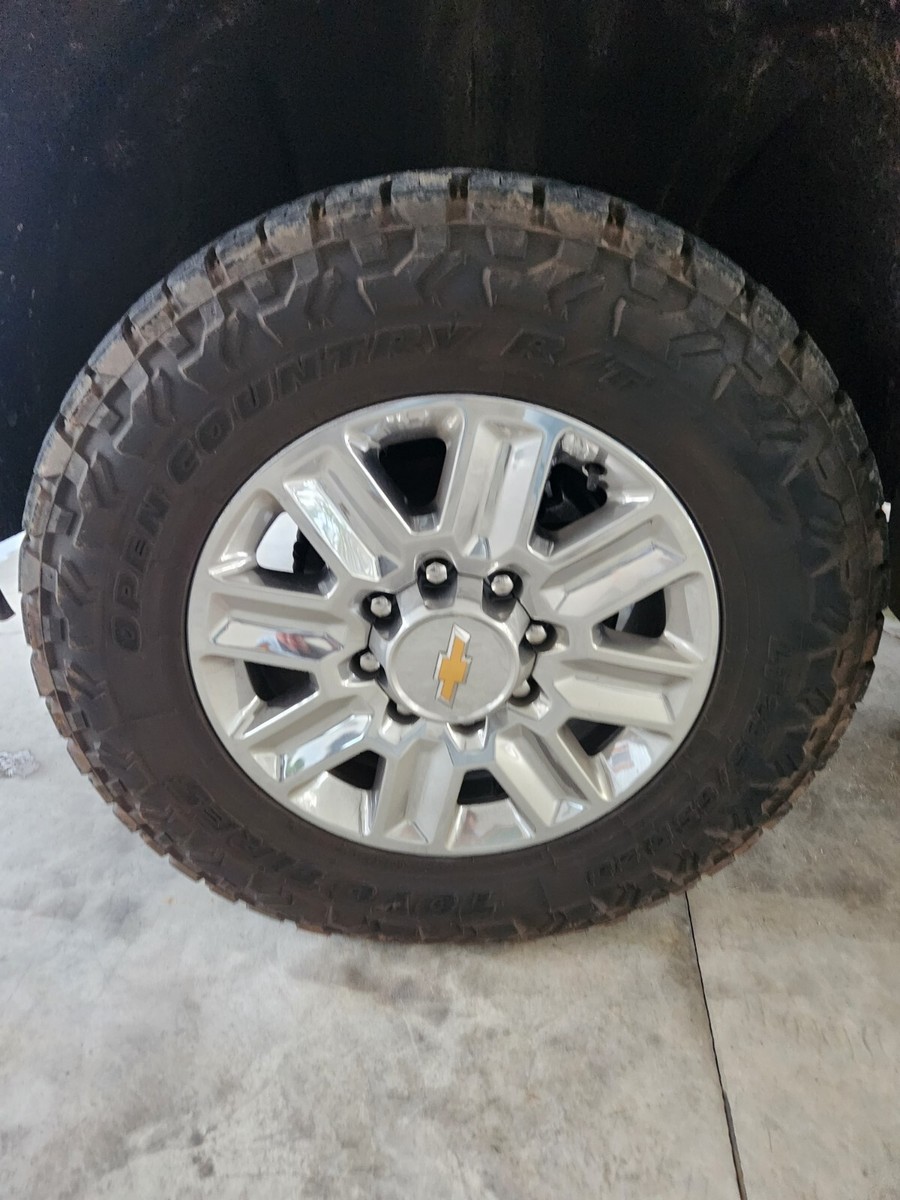 High Country Tires OEM 20" Chevy High Country Wheels | Chevy Tahoe