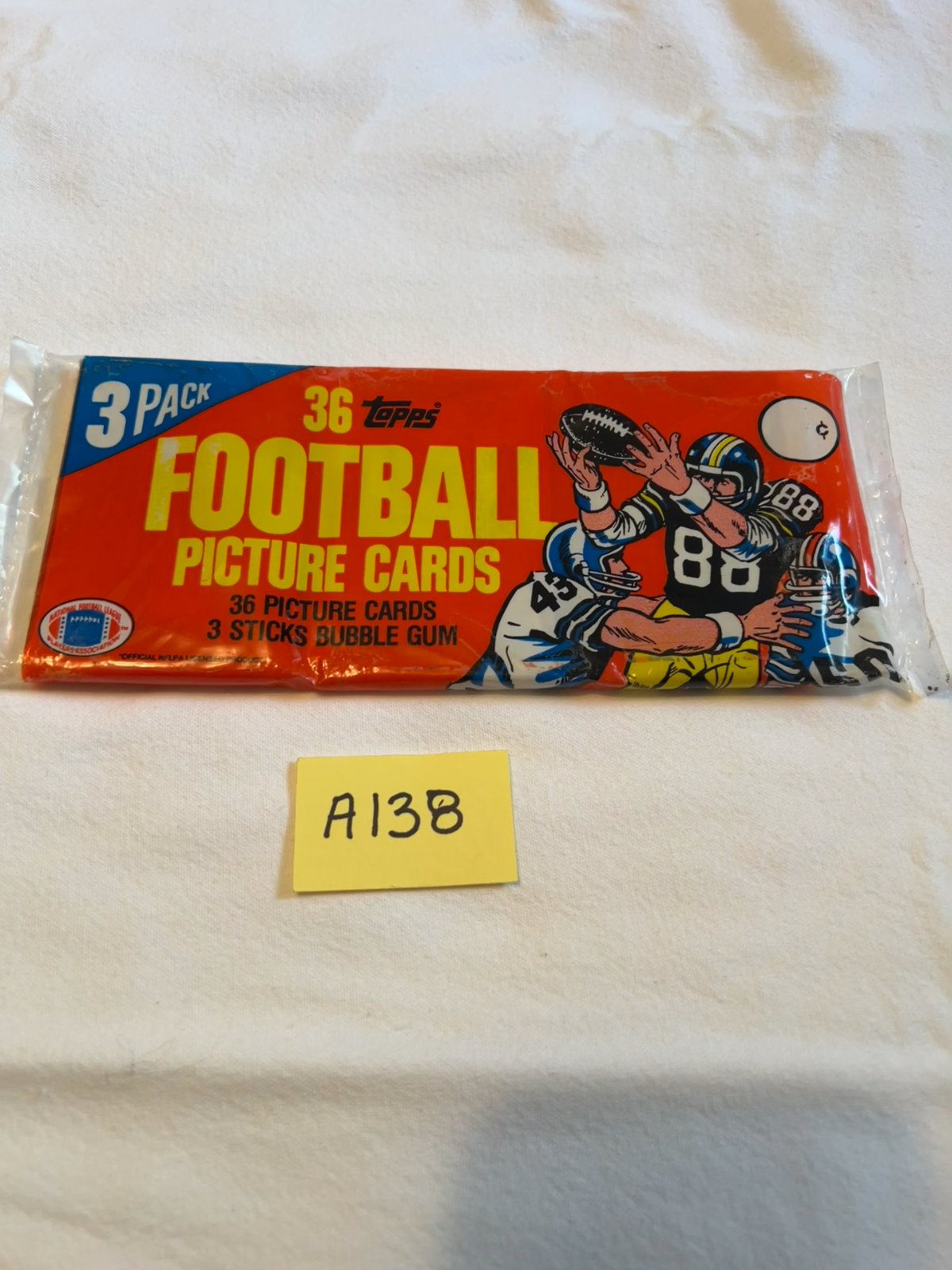 Unopened 1983 Topps Football Grocery Rack Pack !! 42 years old !! #A138 ...