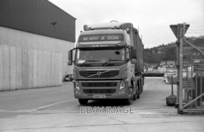 PHOTO M WAY AND SON VOLVO PRINCESS MOLLY LEAVING THE PORT OF TEIGNMOUTH ...
