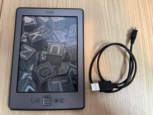 Amazon Kindle 4th Generation 6 inch 2GB Wifi Grey D01100 With Cord | eBay