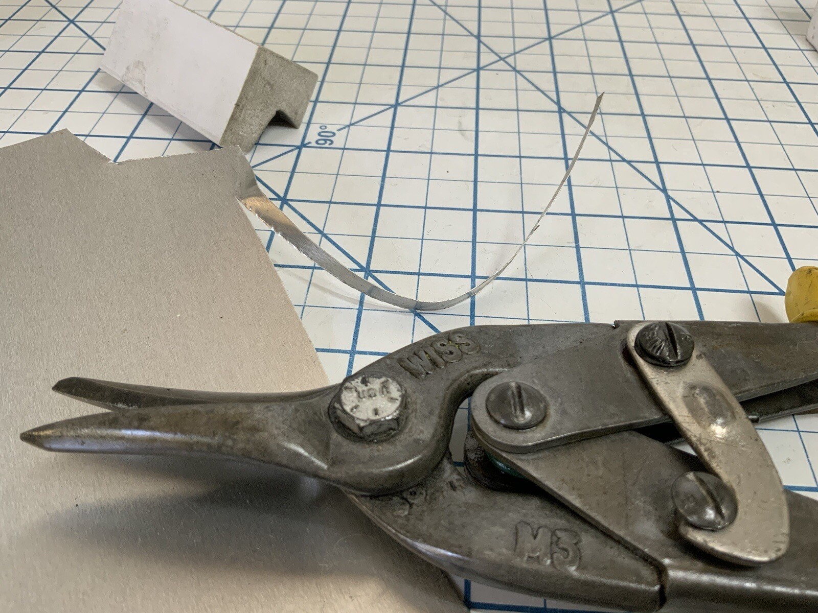 WISS M3 Aviation Straight Cutting 10" Tin Snips/Shear - Yellow Grips ...