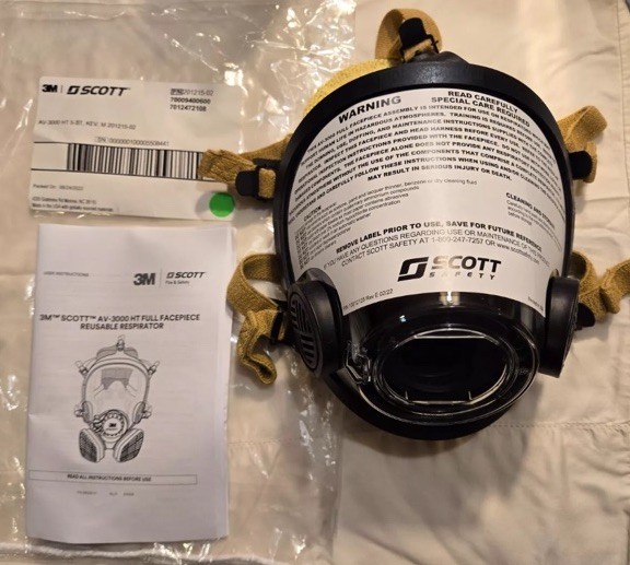 New - Scott AV3000 HT Firefighter SCBA Mask 5pt KevlarHeadnet - SIZE ...