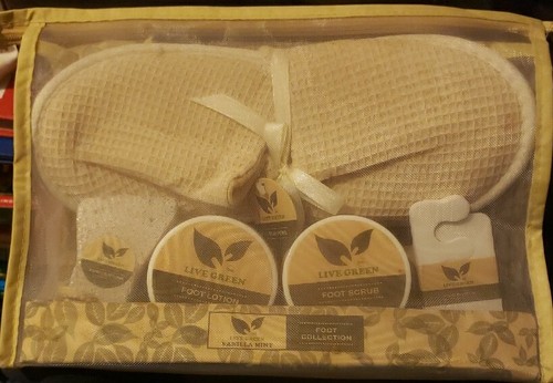 LIVE GREEN VANILLA MINT Foot Care Spa Set Slippers/Lotion/Scrub/Pumice ...