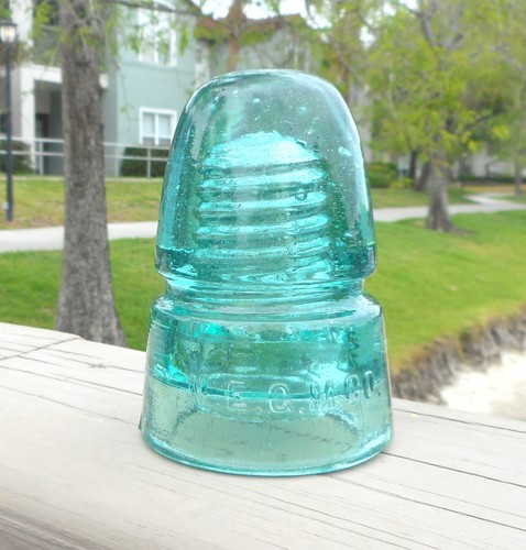 NICE LIGHT AQUA CD 145 N.E.G.M.CO BEEHIVE STYLE GLASS INSULATOR (F) | eBay