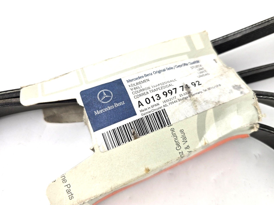 Genuine Mercedes Benz W203 Serpentine V-Belt A0139977492 02-07 C230 ...