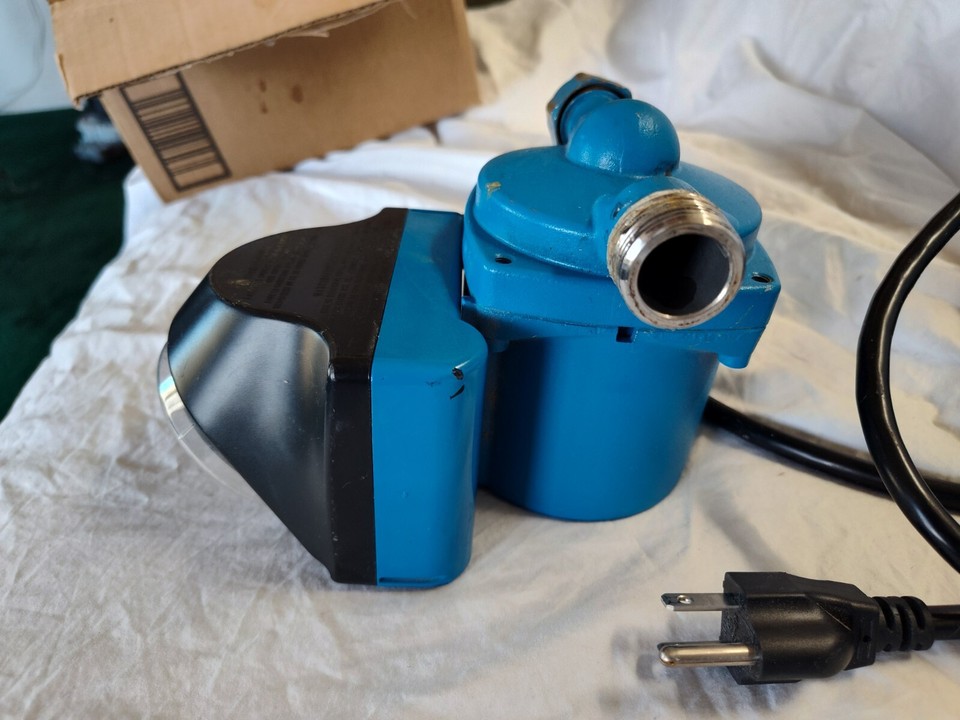 WATT'S How Water Recirculation Pump #500800 - built-in timer, See Video ...