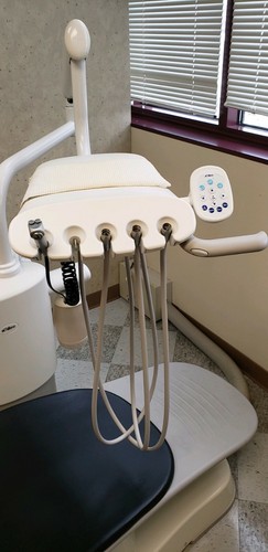 A-dec 311 Dental Chair with Adec Delivery and Assistant's Arm | eBay