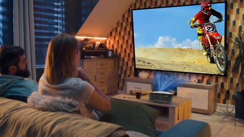 RCA RPJ107 Home Theatre Projector 1080P, Streaming Ready, 30"-150 ...