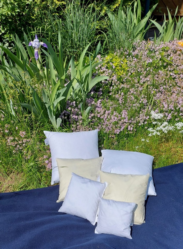 35 X 35 CM Pillow Insert Cushion Inner Feather Couch White 300g | eBay