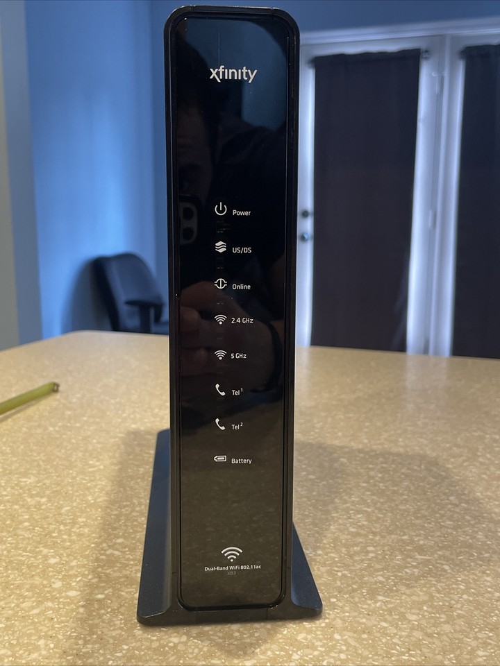 Xfinity Arris XB3 Wifi Router TG1682G NDCT-0 - 802.11AC Cable Modem ...