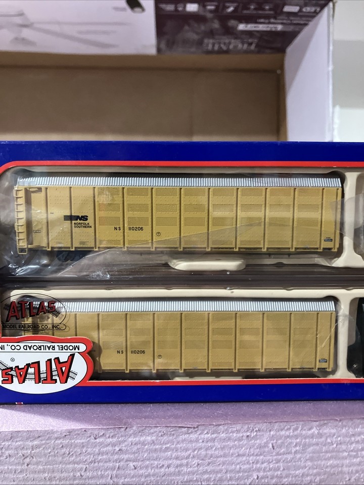 Atlas 40904 N Scale Articulated Auto Rack Norfolk Southern NS 110206 ...