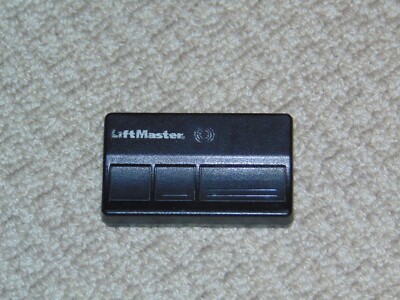 LIFT-MASTER THREE BUTTON GARAGE DOOR OPENER CLICKER REMOTE - 373LM ...