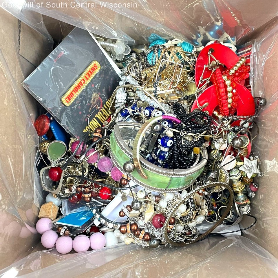 10.2lb. Jewelry Box for Craft/Repair/Upcycle | eBay