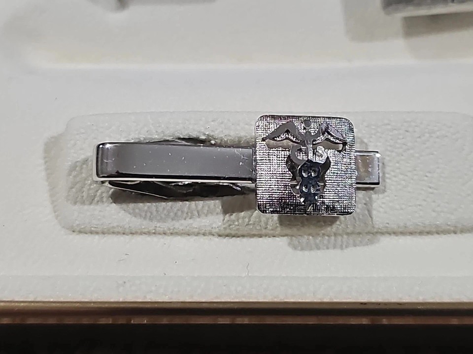 Men's Vintage Junk Drawer Watches Jewelry Cuff link Clip Set Fountain ...