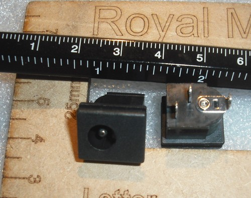 Replacement DC power input jack socket for Boss effect pedal 2.1mm fx ...