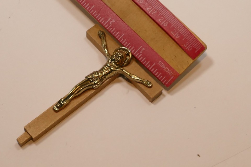 Crucifix wooden 4" wooden cross - missing base | eBay