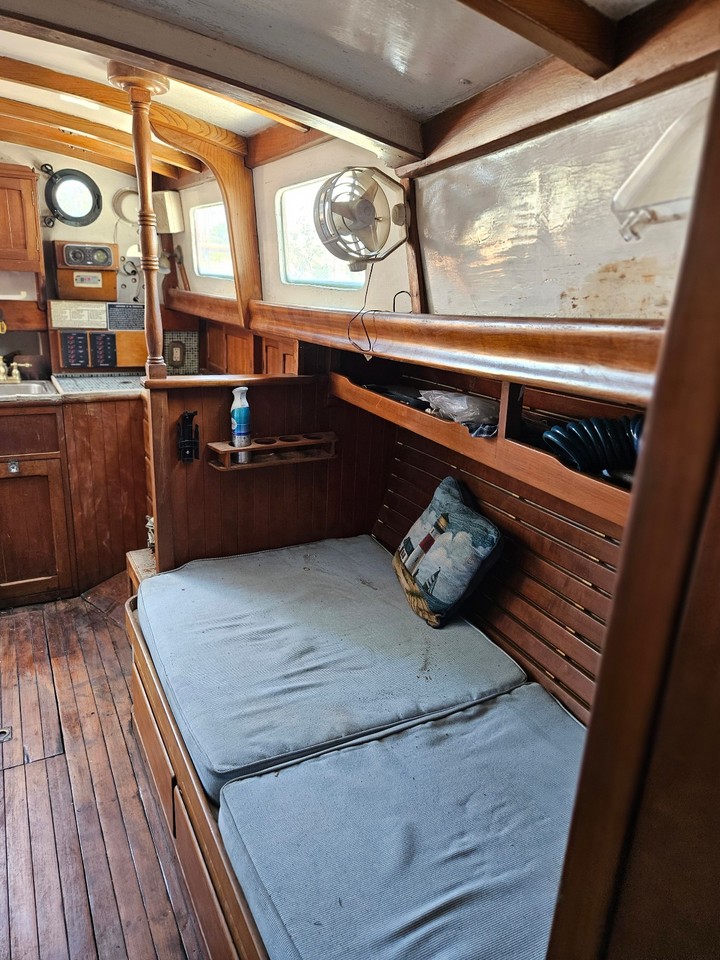 1973 Far East Yachts Mariner 32' Sailboat - Inboard Diesel - New Jersey ...